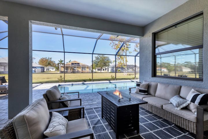 Punta Gorda Private Pool Vacation Home - Burnt Store Marina