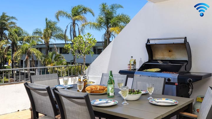 Sand And Sea – Walk To The Beach And Swimming Pool - Nelson Bay
