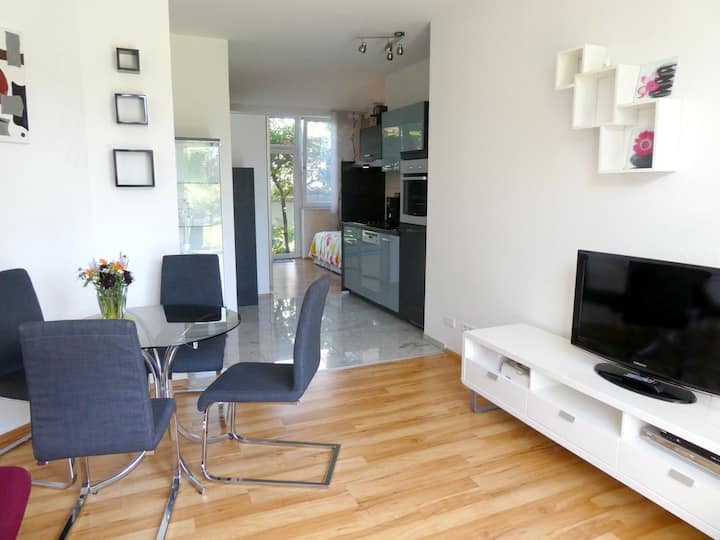 Abc Ferienwohnungen Atelierwohnung F - Meersburg