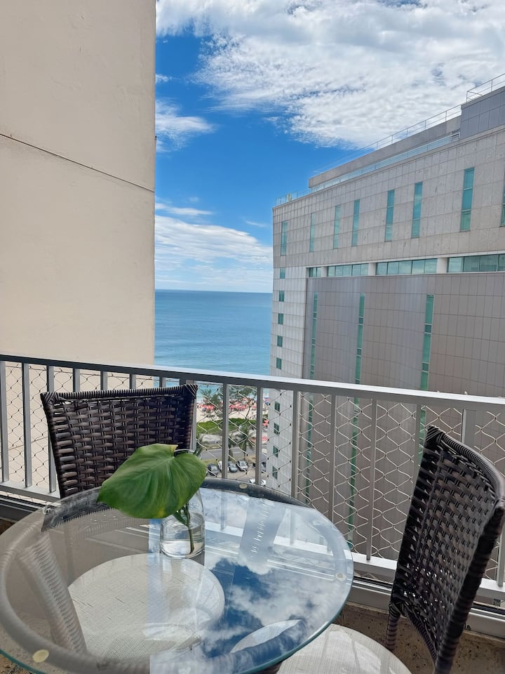 Amazing Apartment In Barra, Sea View And Pool - Rio de Janeiro