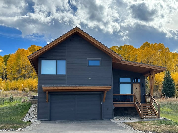 Aspen Aerie - Backs To National Forest - Silverthorne, CO