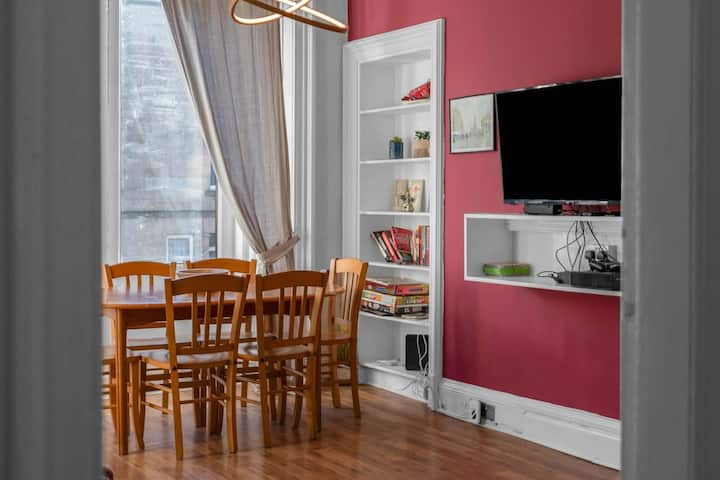 Free Parking | City Centre | Sleeps 9 | 3 Bedrooms - Edinburgh