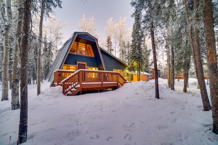 Studio Steps To Kenai River W/ Fire Pit! - Sterling, AK