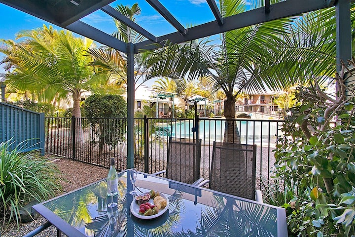 3 Bedroom Poolside - Tewantin