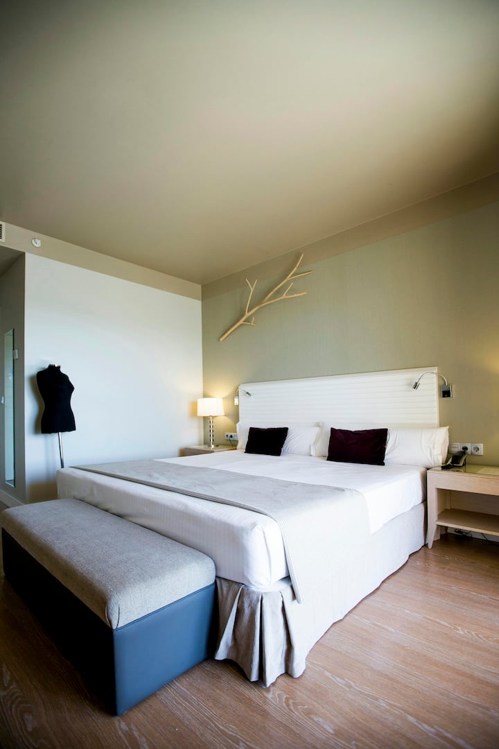 Amazing Hotel Room By Vincci Valdecañas Golf - Torrico