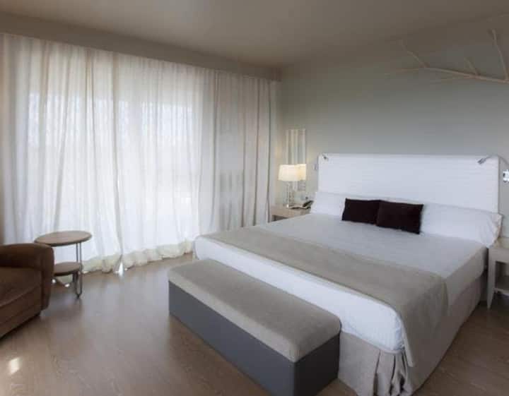Superior Hotel Room By Vincci Valdecañas Golf - Navalmoral de la Mata