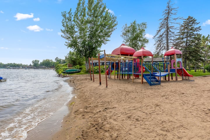 Cozy 2br Cabin With Sauna And Lake Access - Breezy Point, MN