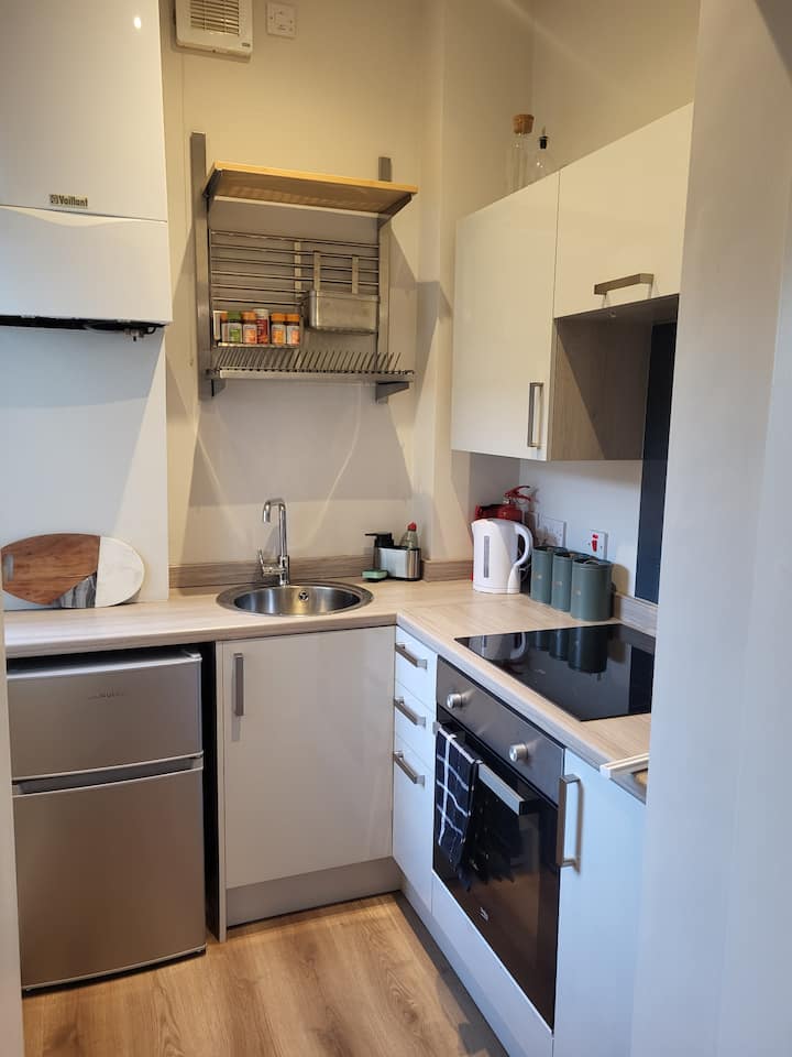 The Fullarton - Coorie Doon Stays - Troon