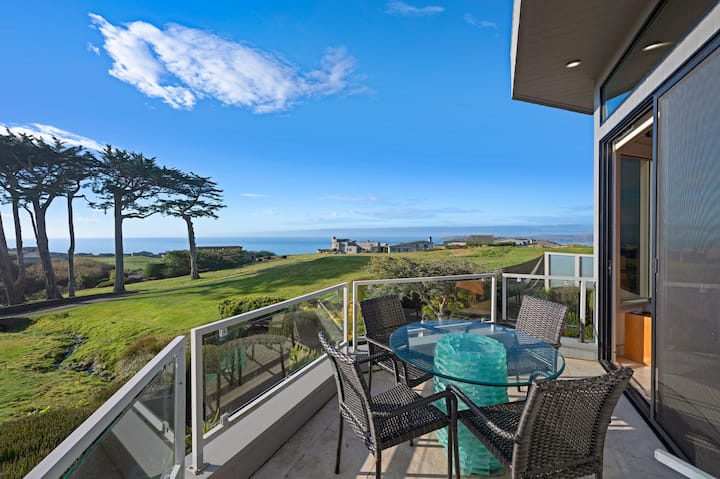 Cypress Row - Spanning Views Of Bodega Bay And The - Bodega Bay, CA