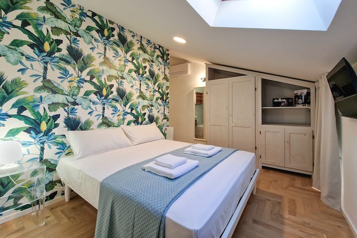 Pola Rooms - Standard Flowers - Civitanova Marche