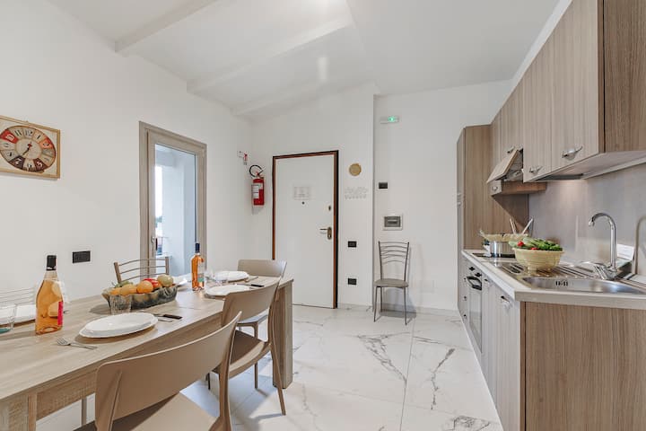 Pino 5 - 3 Bedrooms Near The Sea - Happy Rentals - Torre Lapillo