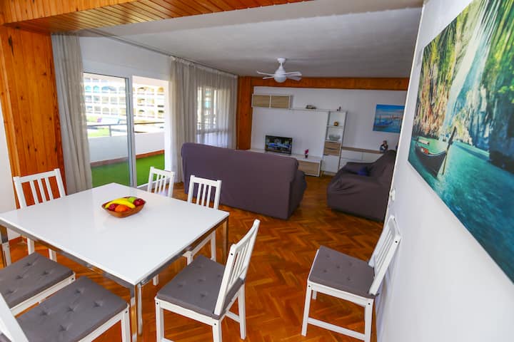 Apartment Delfines Planetcostadorada - タラゴーナ