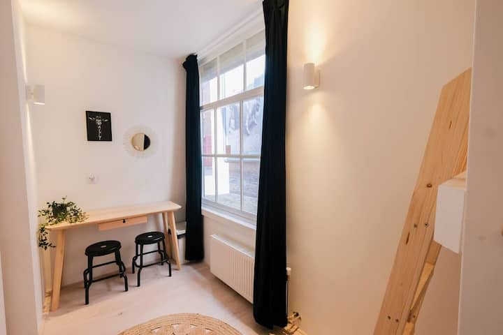 Tiny 4 Persons Facility In The Middle Of Haarlem - Heemstede