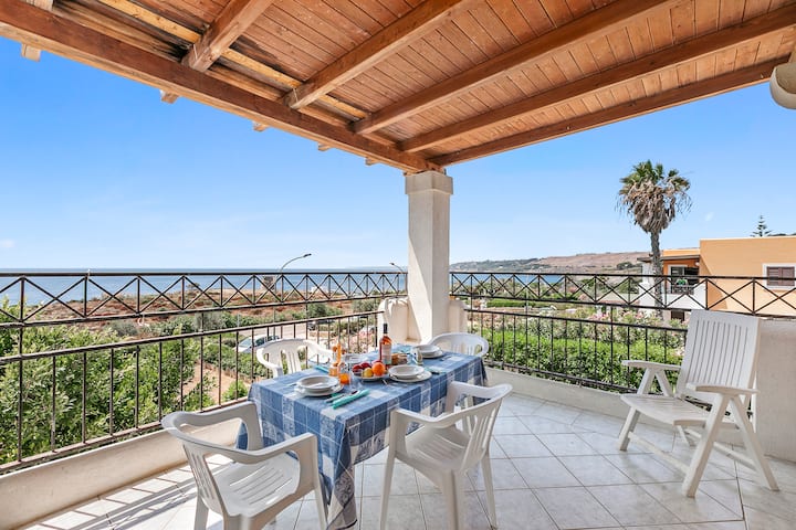 Porto Relax Apartment 2 With Sea View - Santa Cesarea Terme