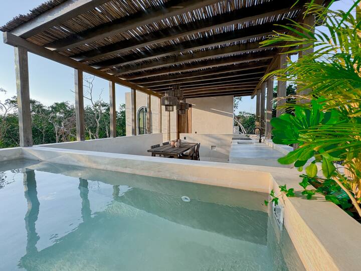 Luxury Villa | 2 Pools | Airport Transfer & Driver - México