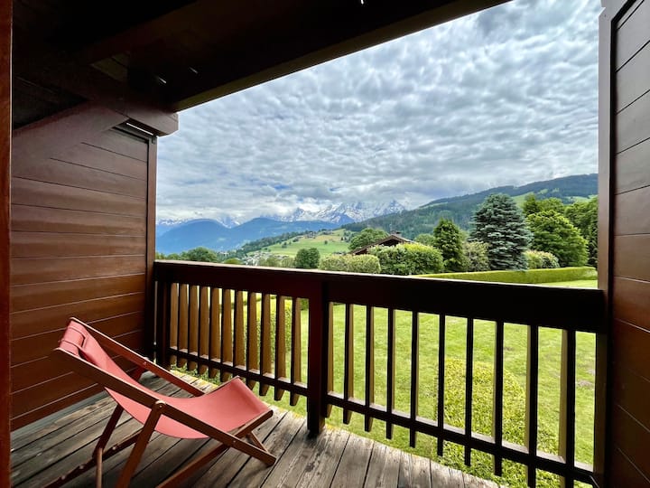 La Pierre Enneigée - Combloux