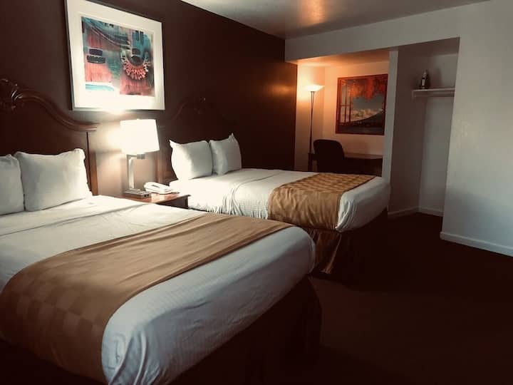 Ideal For Groups: 3 Rooms Ideal For La Exploring - 할리우드