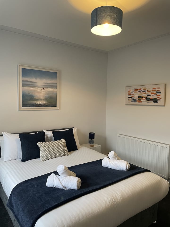 Famille-confort-sdb Privée Avec Douche-vue Sur Rue - Criccieth