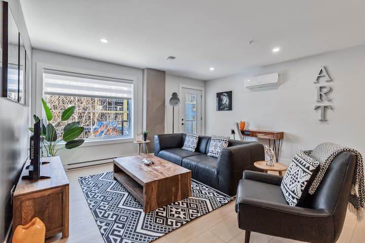 Modern 2br Heaven With Gym, Near Cf Champlain Mall - Moncton
