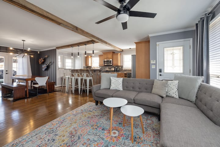 Music Row Retreat | 3br Home, Sleeps 10, Dt 7min - Nashville, TN