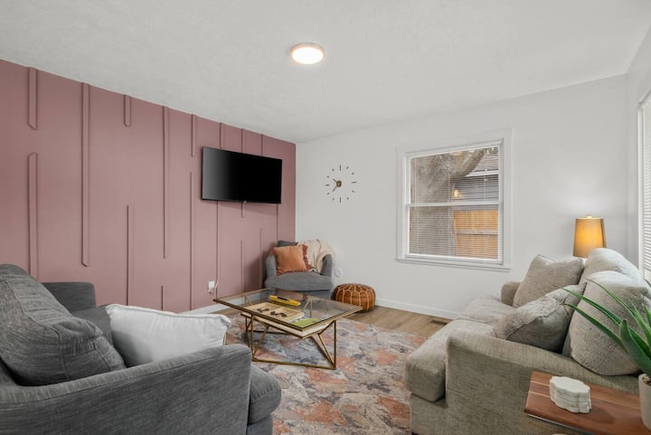 Stroll And Stay-pond, Park, Food - Boise, ID