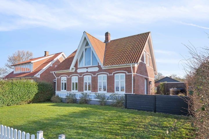 Holiday Home With Sea And Harbor View - Denmark