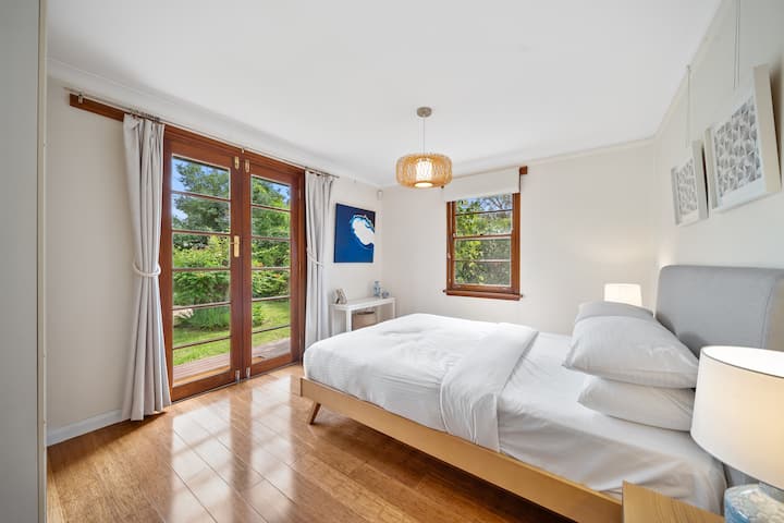 Comfortable 3-bed Haven Near Canberra Attractions - Canberra