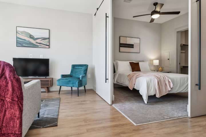 Deep Ellum Suite With Gym And Pool - Bonton - Dallas