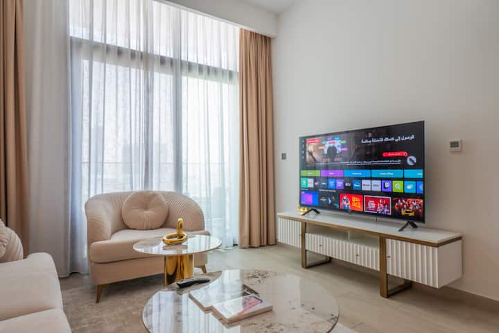 Stylish Apartment With Burj Khalifa View - Dubai