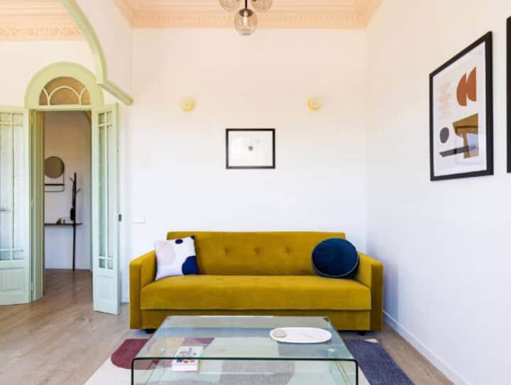 Lovely Apartment In Montjuïc - Barcelona