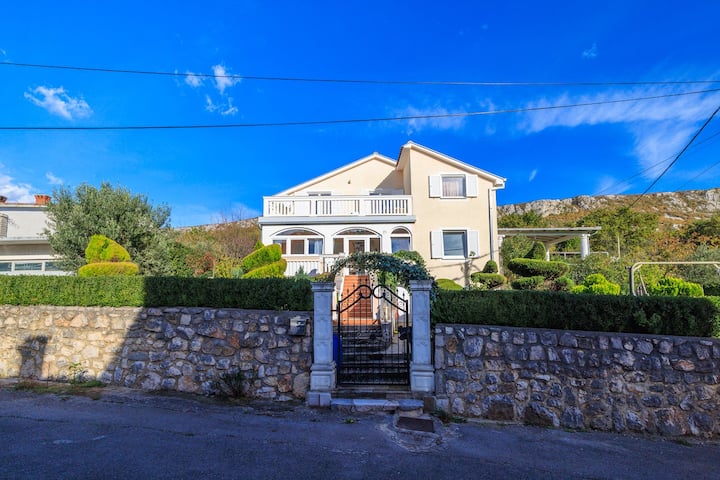Hundefreundliches Apartment Mit Grillbereich, Priv - Selce