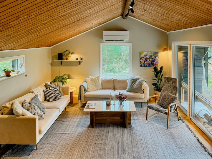 Nature-close Cottage Near The Sea - Varberg