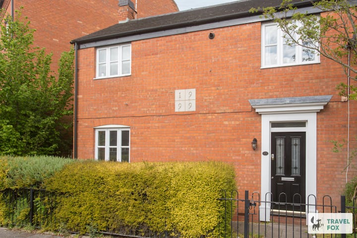 Sarah's House: Bbq Parking 10mins To Alton Towers - Staffordshire