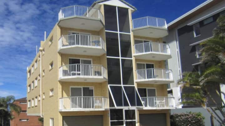 Solaris Court Unit 2 - Caloundra