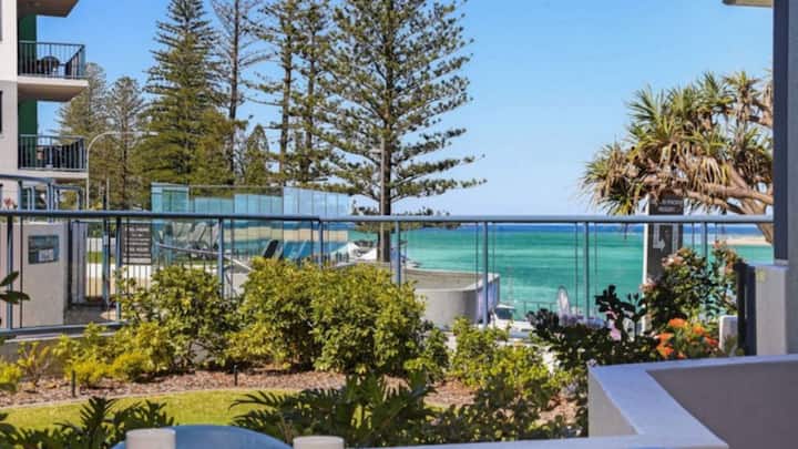 Grand Pacific Unit 10 - Golden Beach