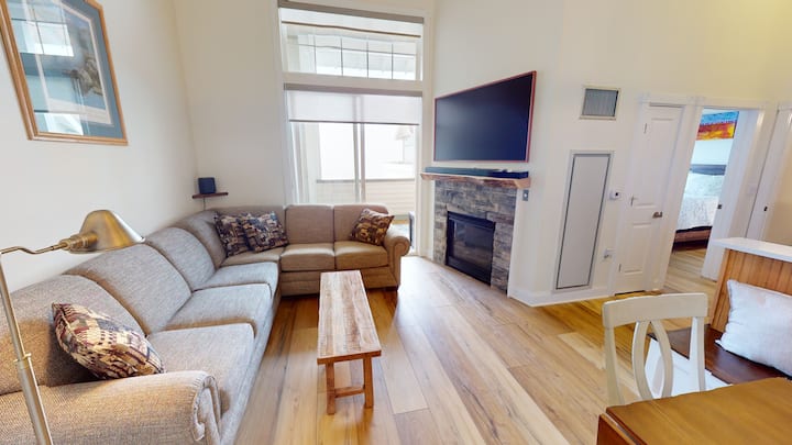 Seneca 404 - Brigham One Bedroom Condo - Kumbrabow State Forest, Huttonsville