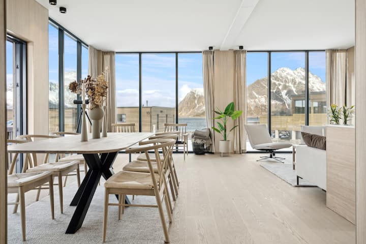 Lyngvær Sunrise Lodge | Jacuzzi | No. 11 - Henningsvær