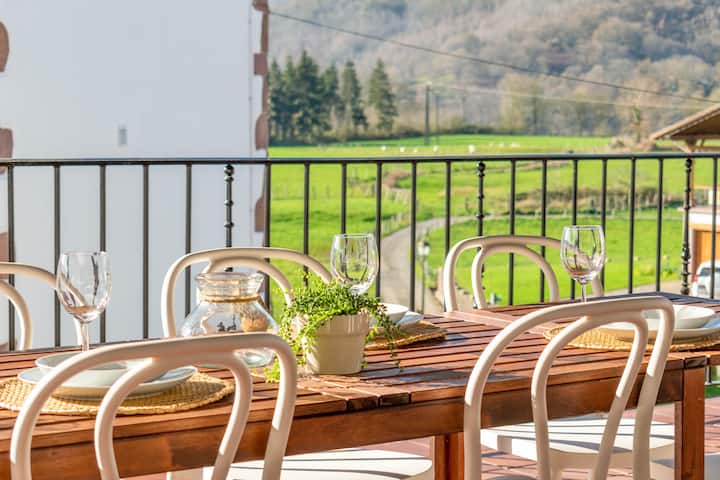 Espaciosa Casa Rural En Pleno Corazón Del Baztán - Navarre