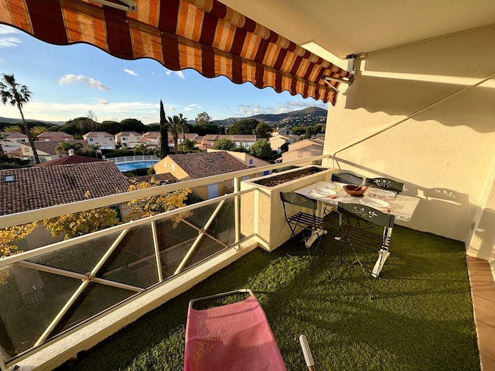 T2 Climatisé - Proche Du Grand Jardin Et Du Marché - Plage du Lavandou