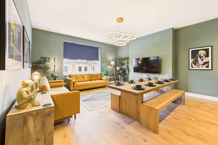 Luxury 3-bed Apartment For 10 In Central Liverpool - Liverpool, UK