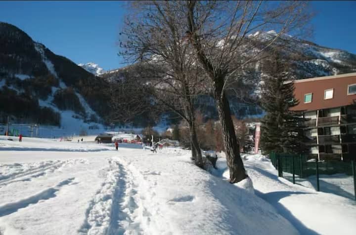 Studio Avec Piscine Proche Des Remontées - Serre Chevalier