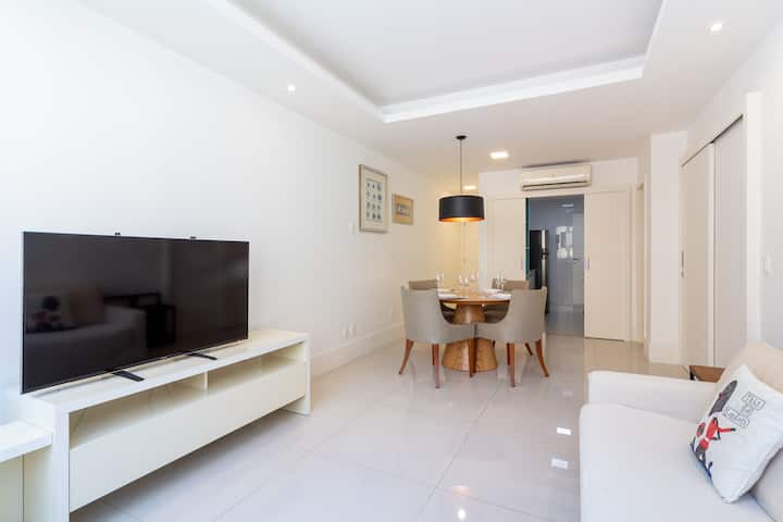 Flat In Copacabana 3 Minutes From The Beach | Nsc6 - Copacabana
