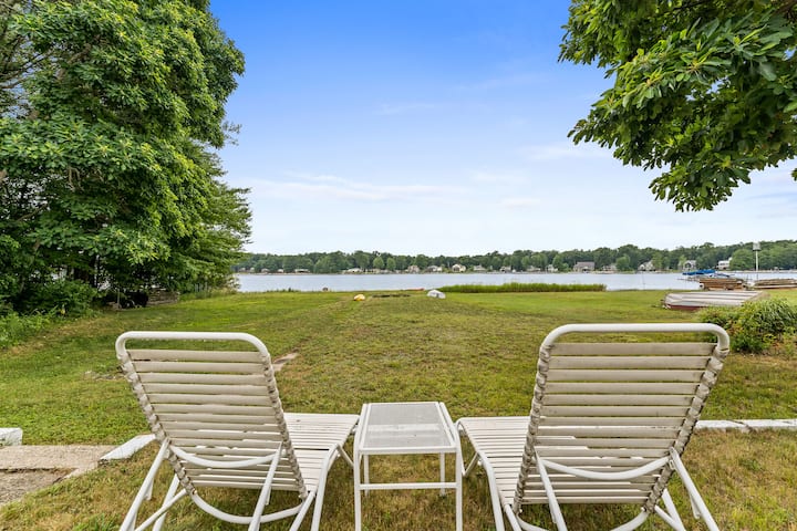 Charming 2-bedroom Strong Cottage In Twin Lake, Mi - Camp Snoopy, Muskegon