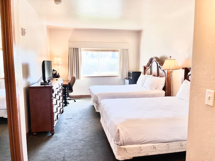 1083 • Peaceful Double Queen Stay Near Park City - Heber City, UT