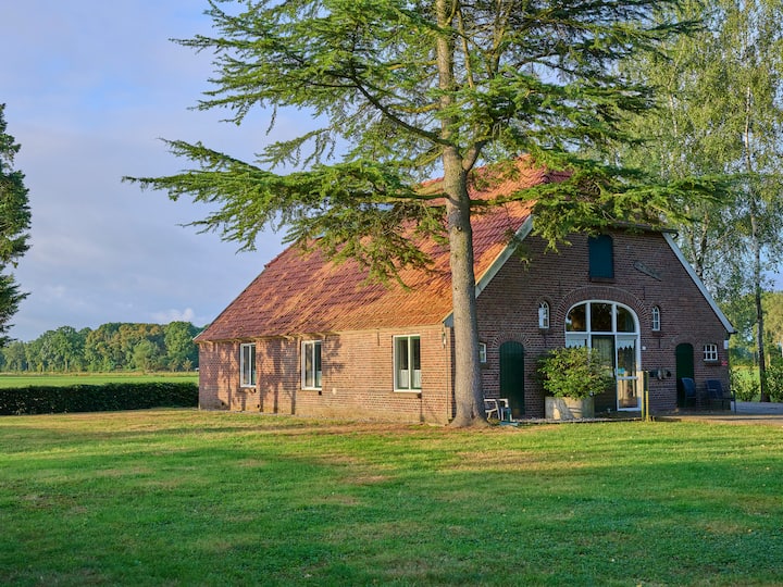 Ferme Avec Grand Jardin Et éQuipement De Jeu - Netherlands