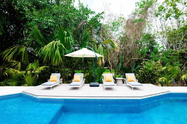 Casa Manglar – Modern Comfort With Golf Course Vie - Puerto Aventuras
