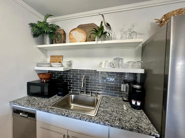 Coastal Getaway: Oceanview Condo In Hilton Head - Hilton Head Island, SC