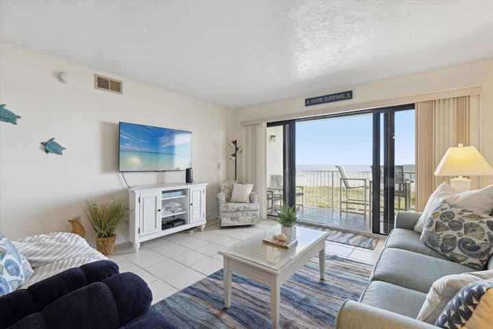 Spacious Direct Ocean View W/heated Pool & Hot Tub - Cocoa Beach, FL