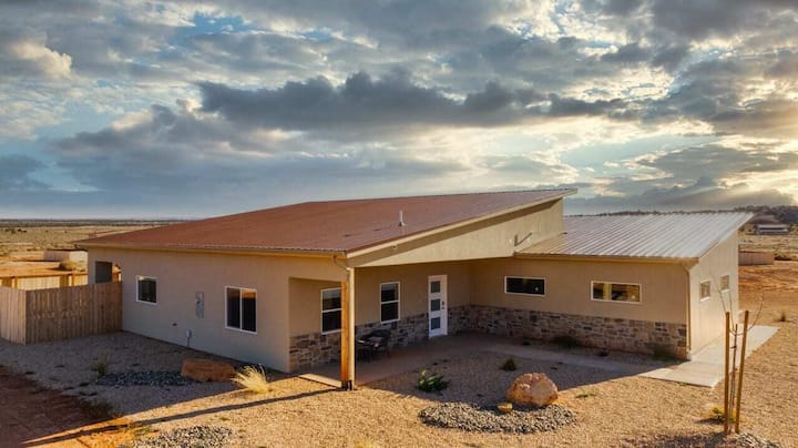 Sage Retreat I Pet-friendly L Pool I Pickleball - Kanab, UT