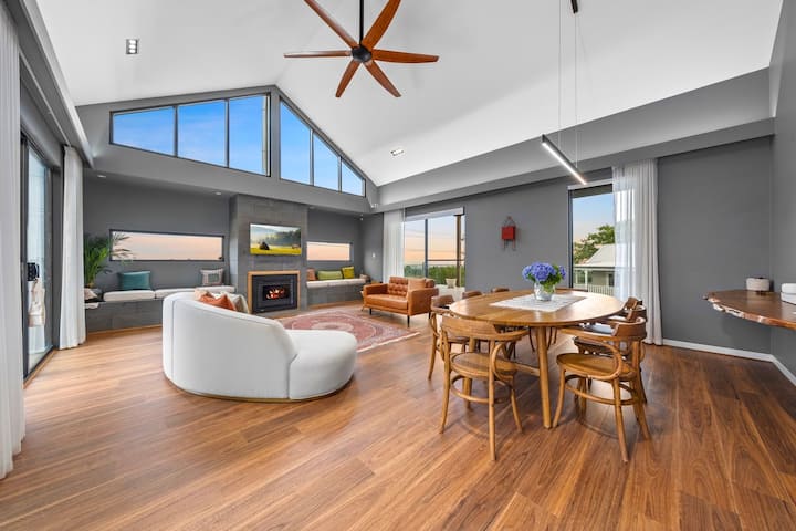 Magnolia House - Kurrajong